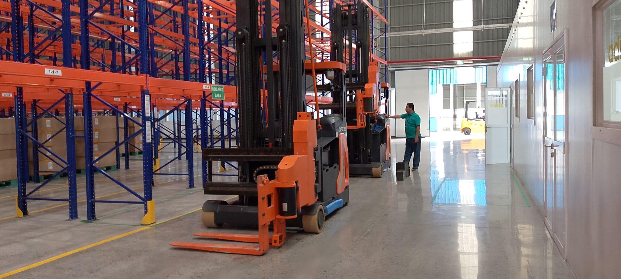 10 alat angkut barang | Jenis alat angkat barang lengkap